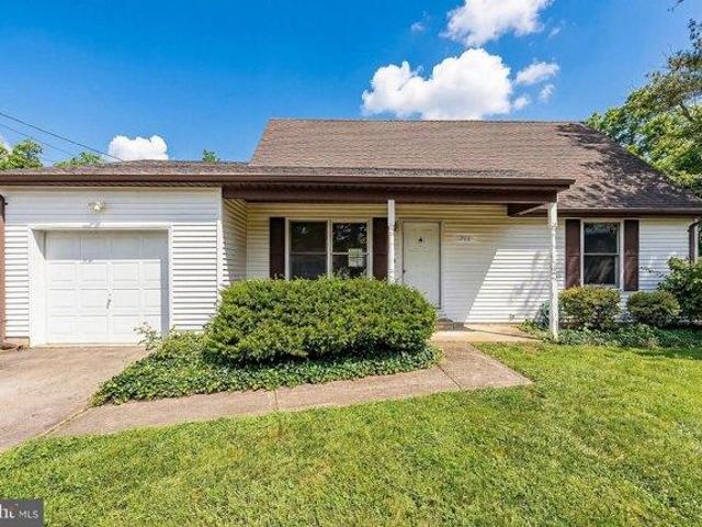 house with 4 bedroom, Beachwood NJ DS102561591