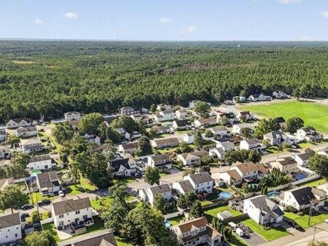 house with 4 bedroom, Beachwood NJ ES105193005