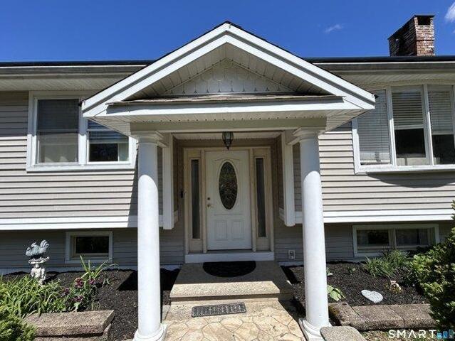 house with 4 bedroom, Beacon Falls CT ES103499290