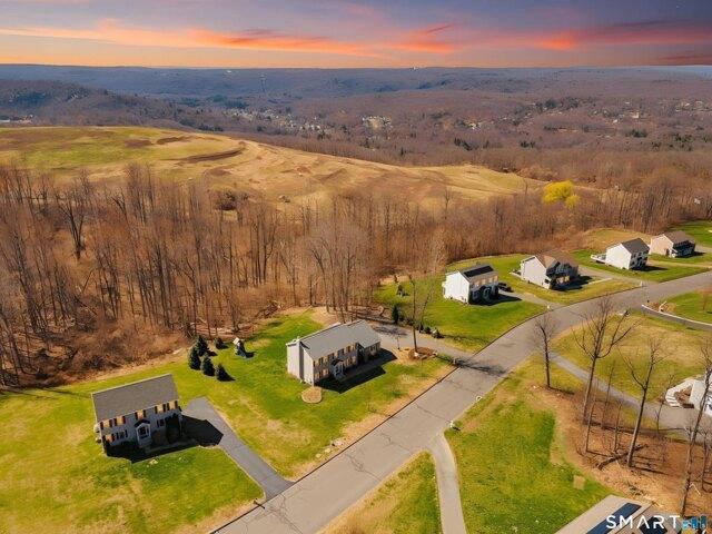 house with 4 bedroom, Beacon Falls CT ES103070680