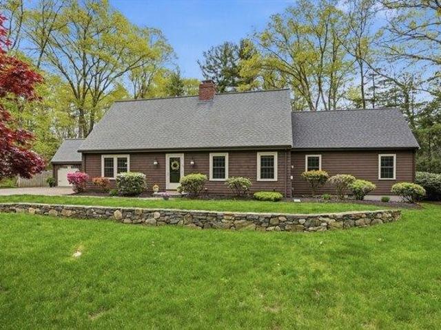 house with 4 bedroom, Bedford MA DS103221459