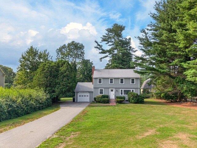 house with 4 bedroom, Bedford MA ES104848758