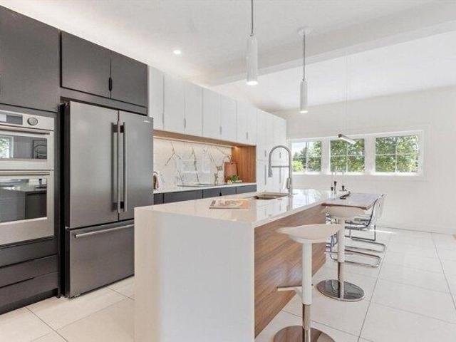 house with 4 bedroom, Bedford MA ES105207317