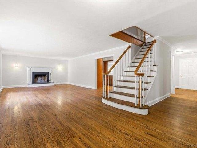 house with 4 bedroom, Bedford NY ES104907258