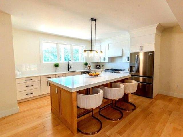 house with 4 bedroom, Bedford NH DLS102479140
