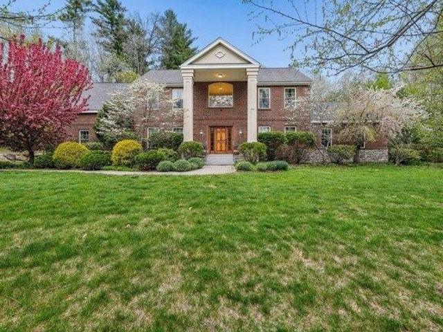 house with 4 bedroom, Bedford NH DLS102633234