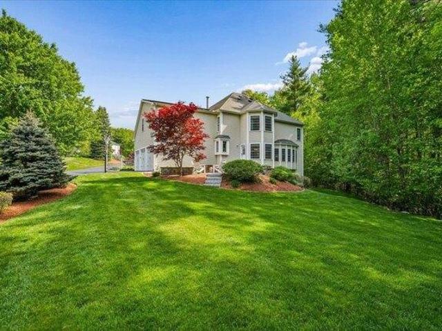 house with 4 bedroom, Bedford NH DLS102823397