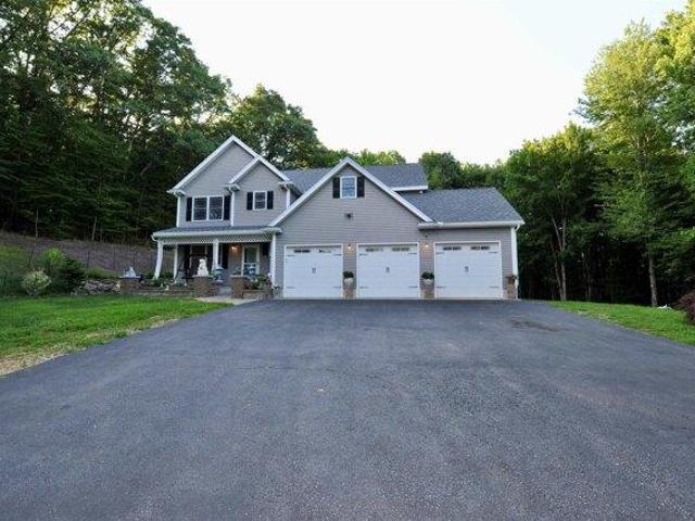 house with 4 bedroom, Bedford NH DS104075693