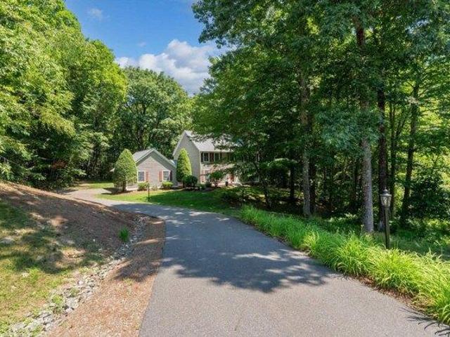 house with 4 bedroom, Bedford NH DS104332065