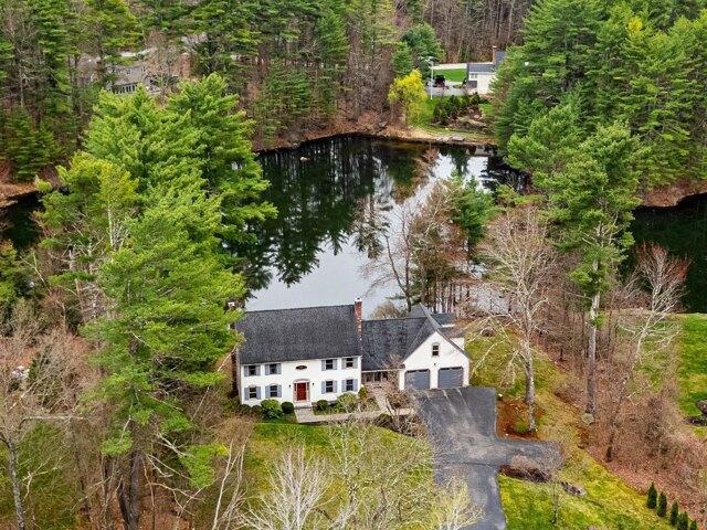 house with 4 bedroom, Bedford NH ES104042943