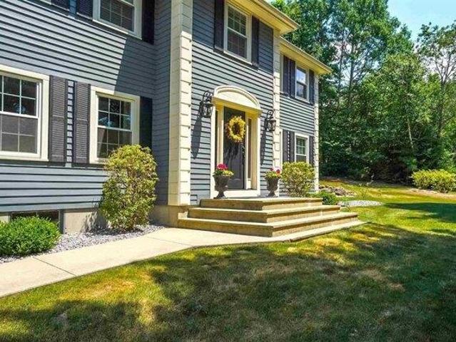 house with 4 bedroom, Bedford NH ES104351418