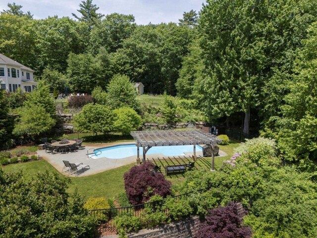 house with 4 bedroom, Bedford NH ES104852102