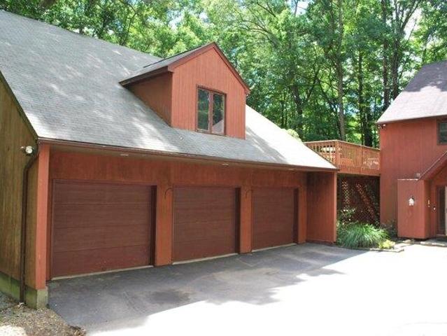 house with 4 bedroom, Bedford NH ES105096214