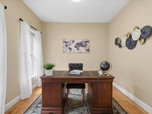 house with 4 bedroom, Bedford NH ES105159446