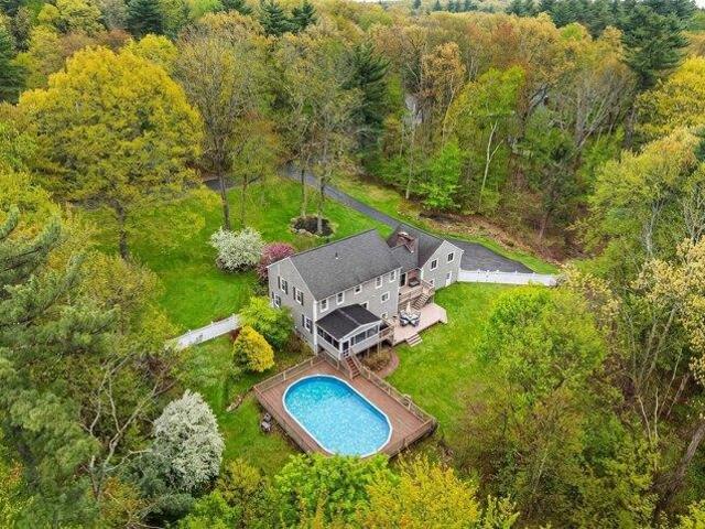 house with 4 bedroom, Bedford NH ES102823119