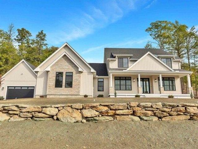 house with 4 bedroom, Bedford NH ES103069811