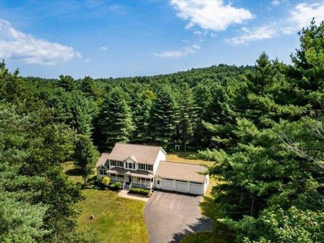 house with 4 bedroom, Bedford NH ES103161508