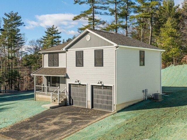 house with 4 bedroom, Belchertown MA DLS101750798