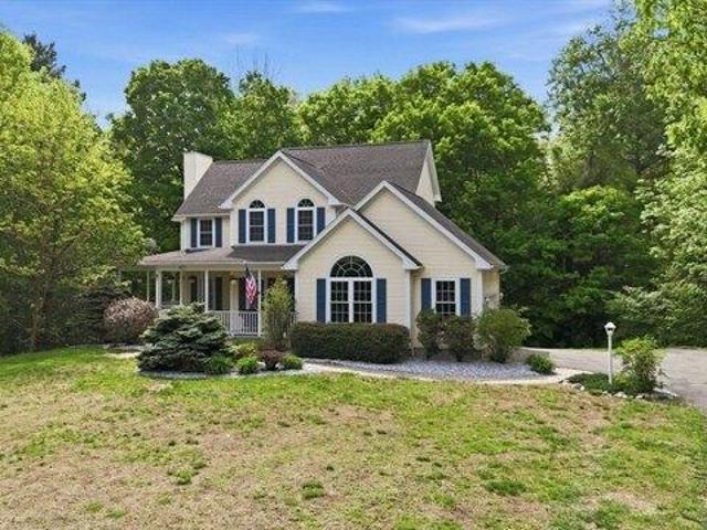 house with 4 bedroom, Belchertown MA DLS102824112
