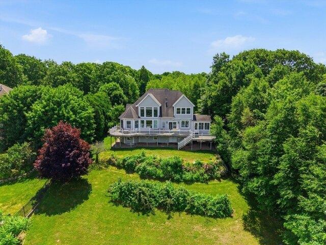 house with 4 bedroom, Belchertown MA ES103495500