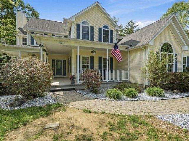 house with 4 bedroom, Belchertown MA ES103497589