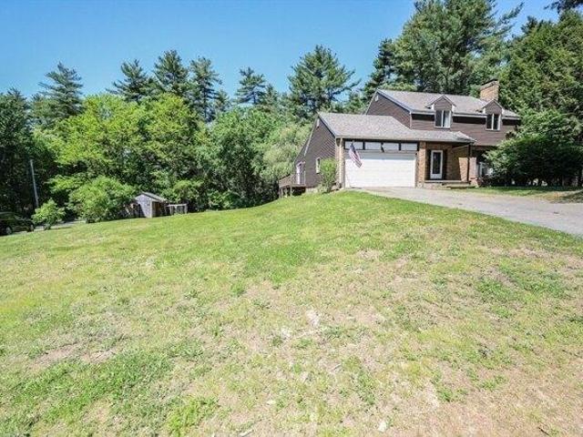 house with 4 bedroom, Belchertown MA ES103499170