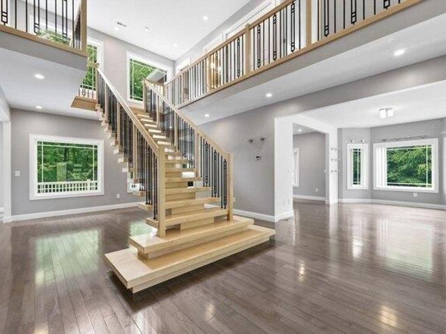 house with 4 bedroom, Belchertown MA ES105013650