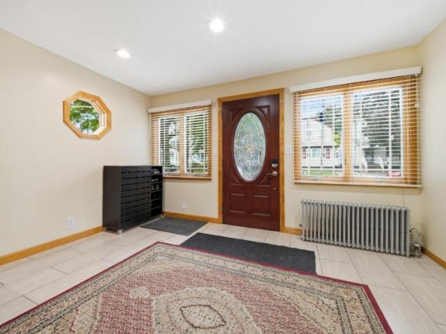 house with 4 bedroom, BELLEROSE NY ES105286800