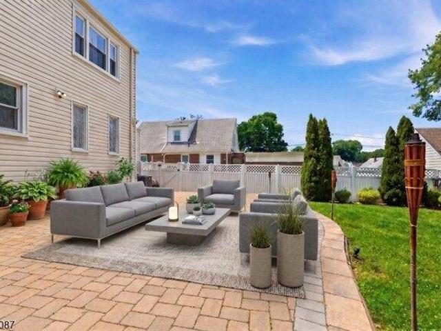 house with 4 bedroom, Belleville NJ DLS102725093