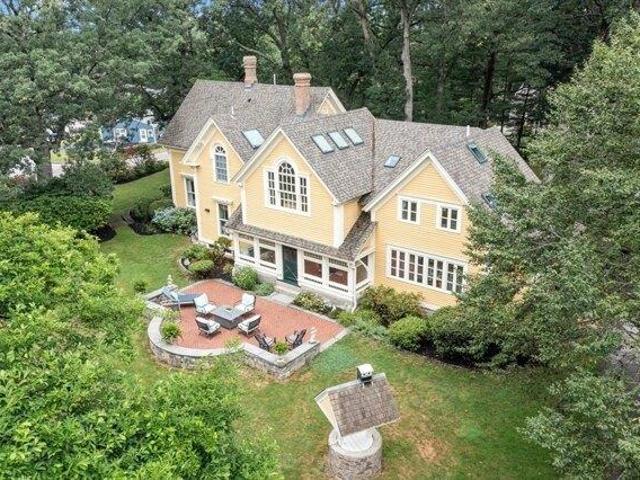 house with 4 bedroom, Bellingham MA DLS102088948