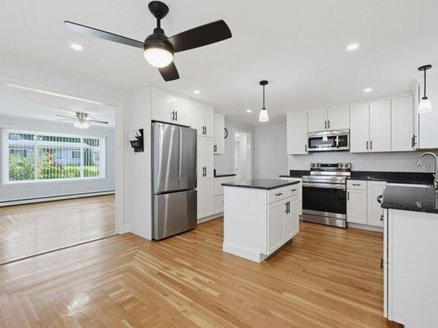 house with 4 bedroom, Bellingham MA ES104479805
