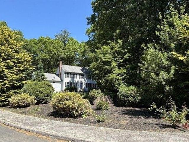 house with 4 bedroom, Bellingham MA ES105160196