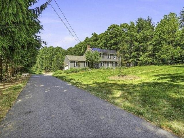 house with 4 bedroom, Bellingham MA ES103928444