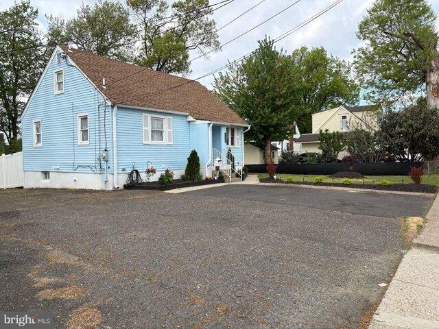 house with 4 bedroom, Bellmawr NJ DS102026731