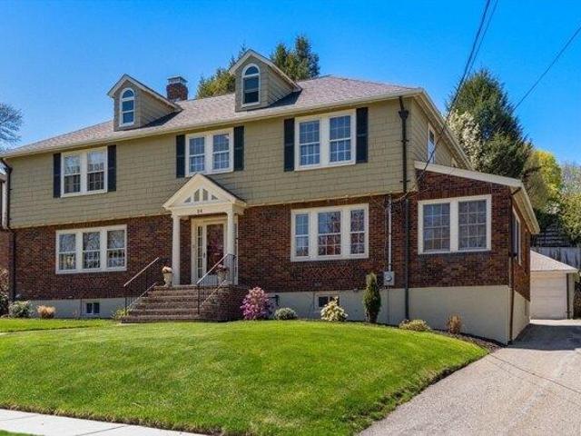 house with 4 bedroom, Belmont MA DLS102409714