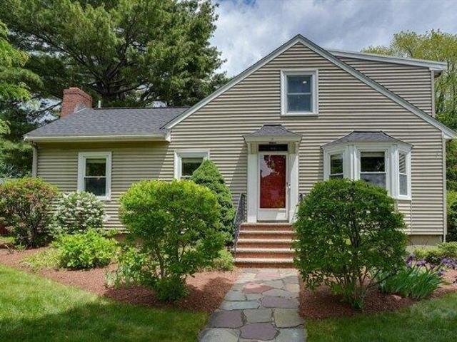 house with 4 bedroom, Belmont MA DS104446131