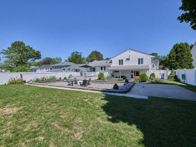 house with 4 bedroom, Belmont MA ES104921245