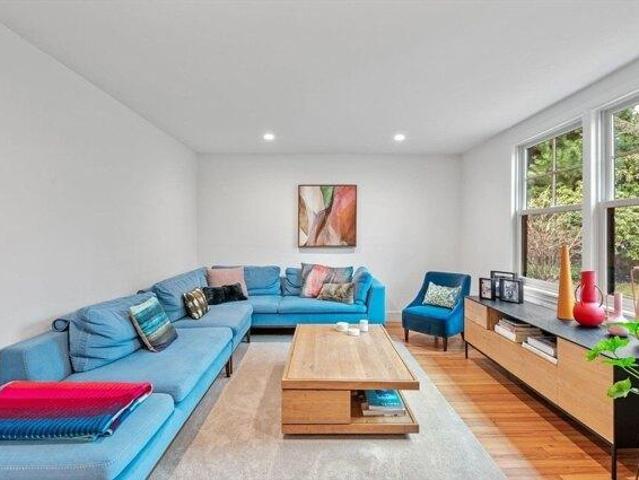 house with 4 bedroom, Belmont MA ES103967062