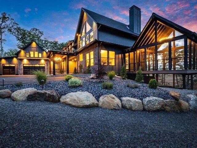 house with 4 bedroom, Belmont NH ES104264832