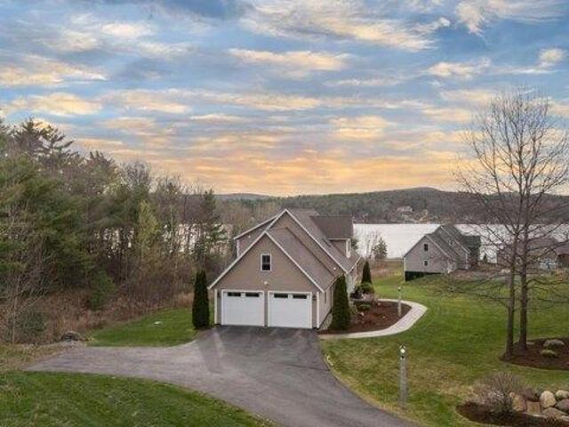 house with 4 bedroom, Belmont NH ES103017421