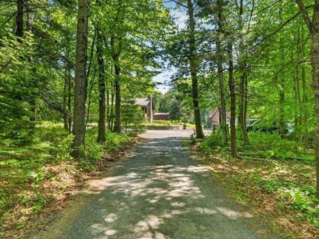house with 4 bedroom, Berkley MA DS104151796