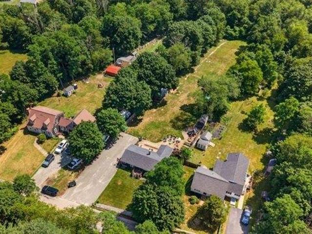 house with 4 bedroom, Berkley MA DS104333071