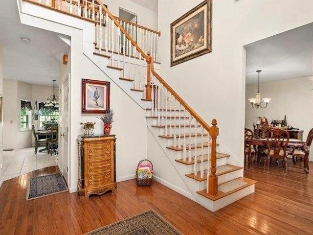 house with 4 bedroom, Berkley MA ES103664716