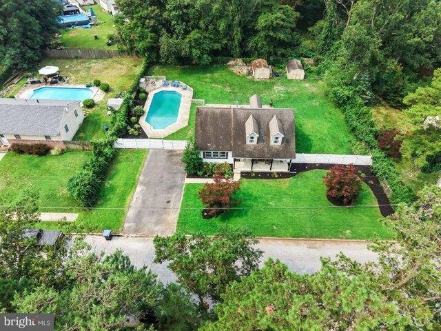 house with 4 bedroom, Berlin NJ ES104649782