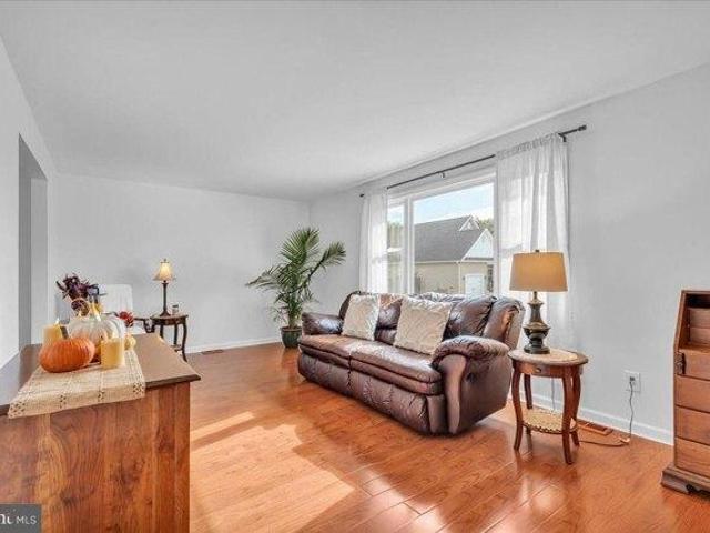 house with 4 bedroom, Berlin NJ ES105679112