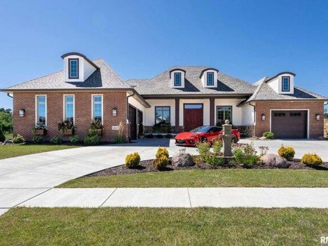 house with 4 bedroom, Bettendorf IA ES103501599