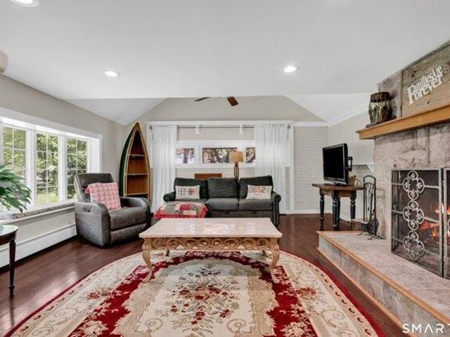house with 4 bedroom, Bethany CT DS103625933