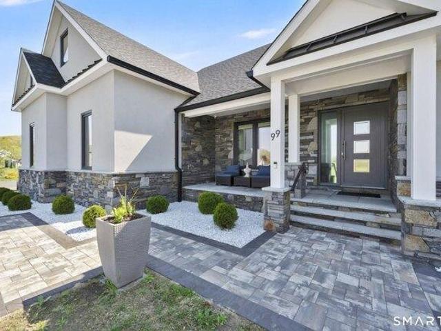house with 4 bedroom, Bethany CT ES104833316