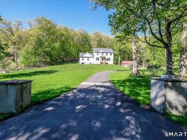 house with 4 bedroom, Bethel CT DLS102827657