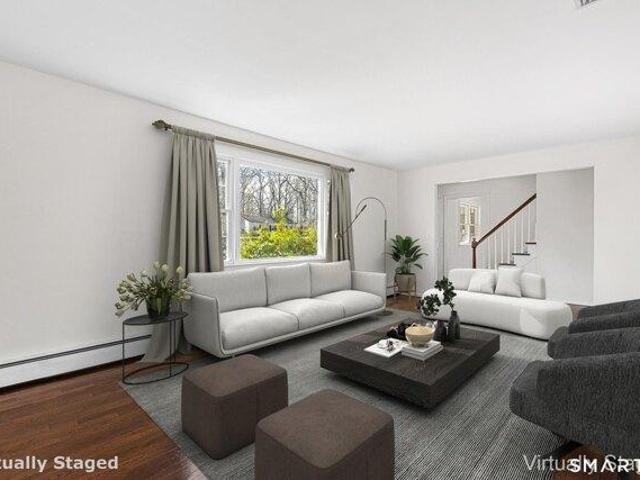 house with 4 bedroom, Bethel CT DS102315259